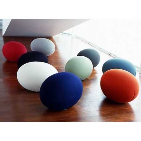 Pouf cushion stool Tato . Livraison gratuite. Décoration maison design ...